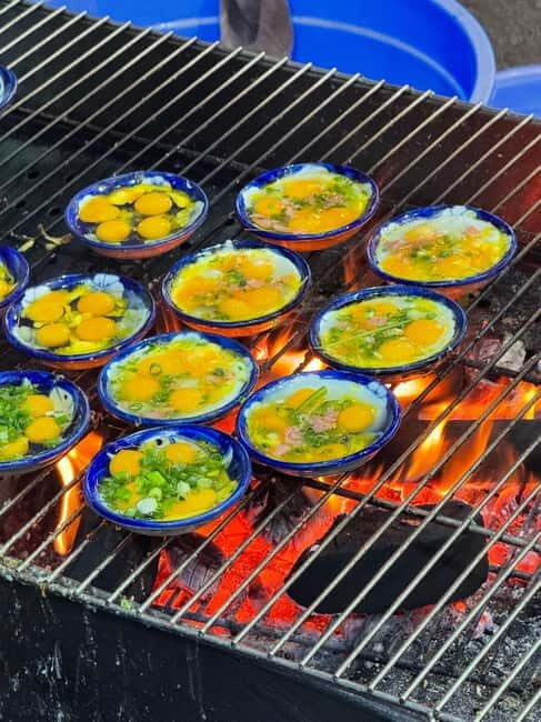 Hanoi: Foodie-Led Street Food Tour with Train Street Visit - Key Points