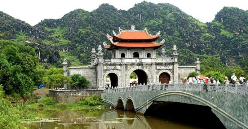 Hanoi: Full-Day Mua Cave, Hoa Lu and Tam Coc Tour - An In-Depth Look at the Tour Itinerary