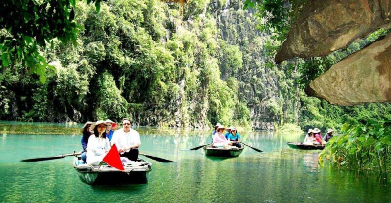 Hanoi: Full Day Tour of Hoa Lu, Tam Coc, and the Mua Cave - FAQ
