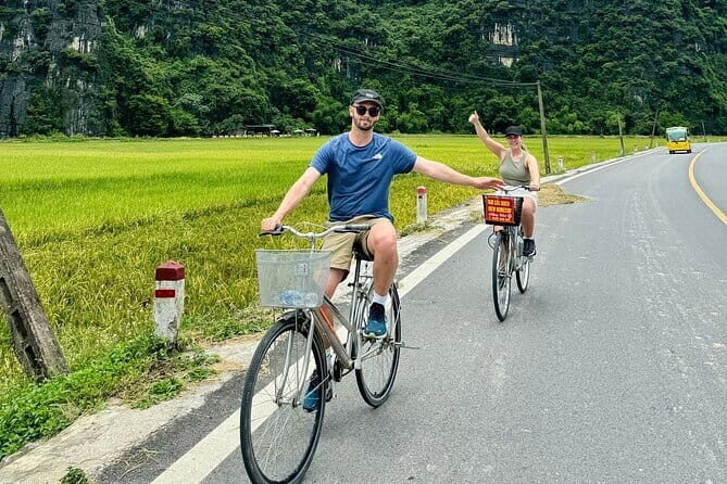 Hanoi: Full-Day Trip to Hoa Lu, Tam Coc, Biking, Boating & Lunch - An In-Depth Look at the Itinerary