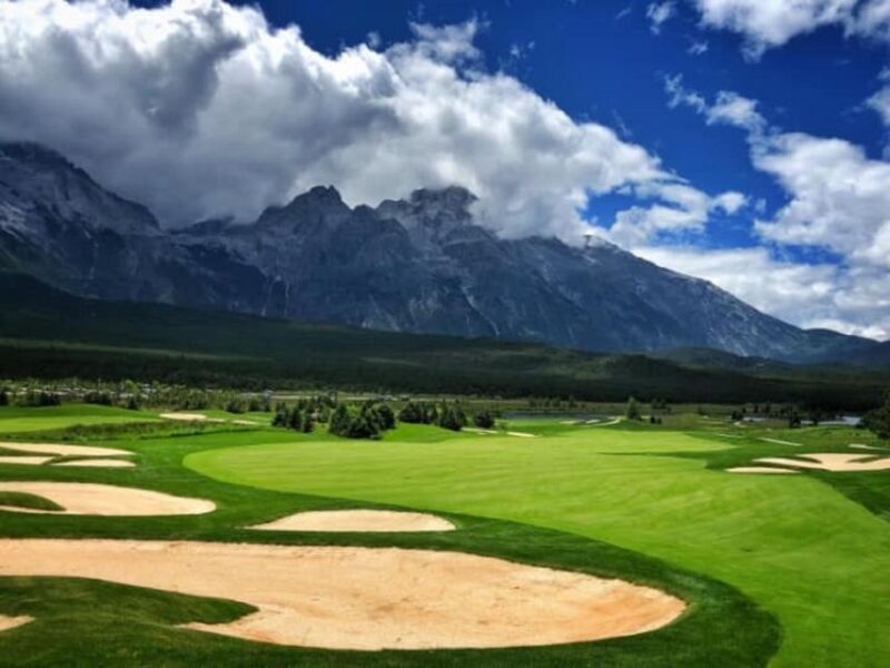 Hanoi golf tour 5 days 4 rounds - Analyzing the Value and Considerations