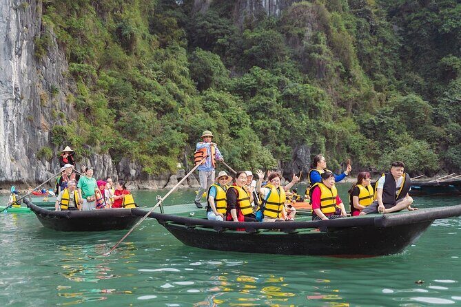 Hanoi : Ha Long Bay Deluxe Cruise with Local Lunch & Kayaking - Who Will Love This Tour?