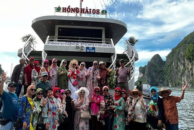 Hanoi: Ha Long bay Luxury Day cruise: Buffet-Kayaking and Jacuzzi - What’s Included and What’s Not