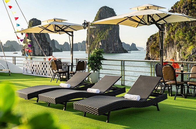 Hanoi: Ha Long Bay Luxury Day Cruise with Gourmet Lunch - Who Is This Tour Best For?