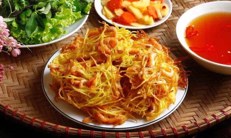 Hanoi Half-Day West Lake Cycling: Pagodas, Sunset & Bites - Why This Tour Stands Out