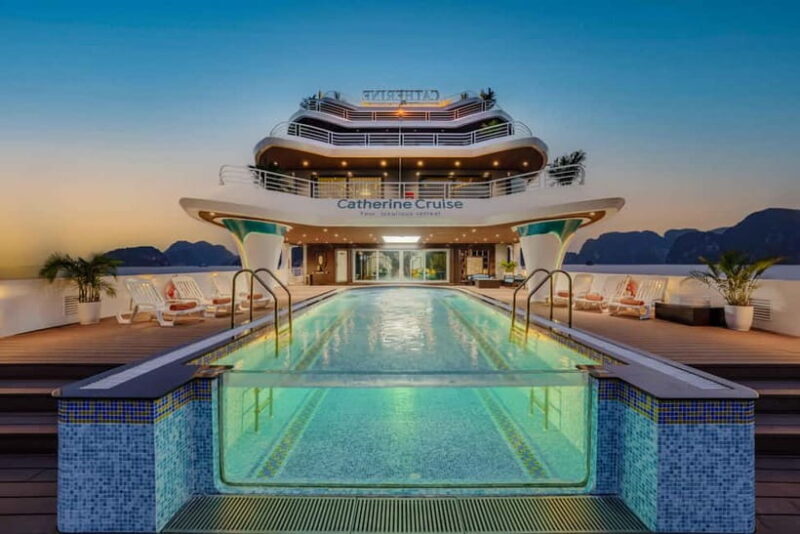 Hanoi: Halong Bay 6 Stars Cruise w/ Private balcony, bathtub - The Allure of Halong Bay and the Luxury Cruise