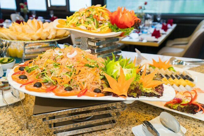 Hanoi : Halong Bay 7-Hour Luxury Cruise with Limousine Transfer - Analyzing the Experience