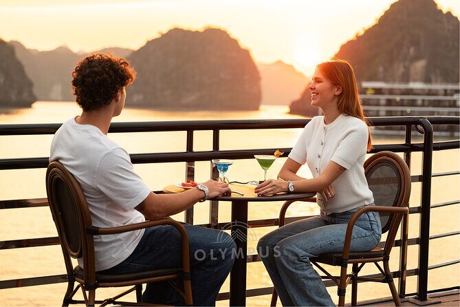 Hanoi Halong Bay New 5 Star Cruise with Jacuzzi & Local Cuisine - Key Points