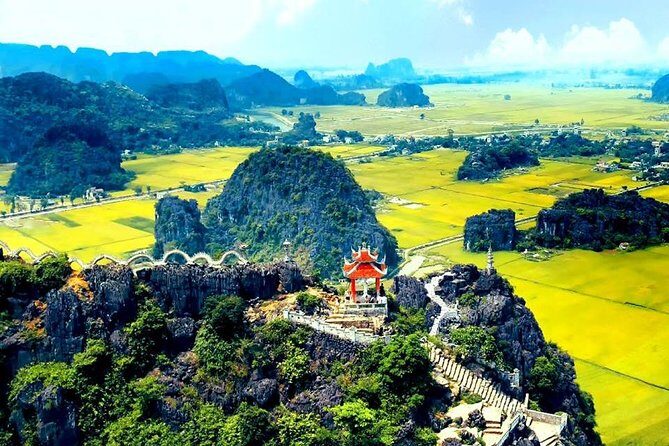 Hanoi - Hoa Lu - Trang An - Mua Cave - 1 Day Tour - Luxury Limousine From Hanoi - Heritage at Hoa Lu: Vietnam’s Ancient Capital