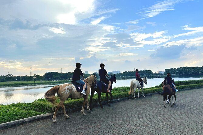 Hanoi Horseback Riding Tour - Exclusive Experience - Who Should Consider This Tour?