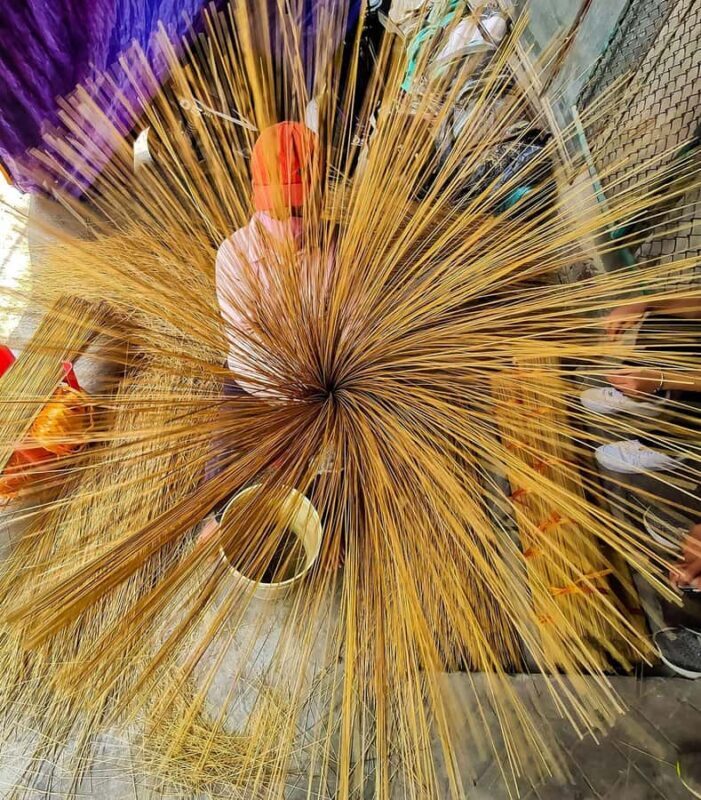 Hanoi: Incense Village & Hat Village or Lacquer SMALL GROUP - FAQs