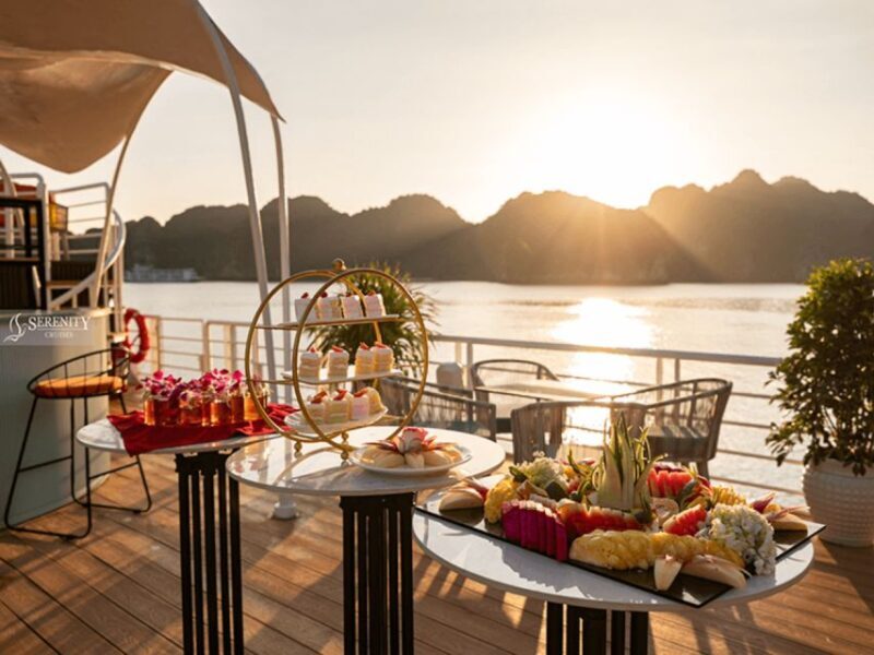 Hanoi - Lan Ha Bay 1 Day with kayaking , Swimming and Cave - The Sum Up