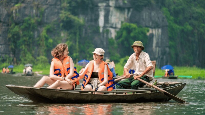 Hanoi: Luxurious 2-Day Ninh Binh Tour with Hotel/Bungalow - Key Points