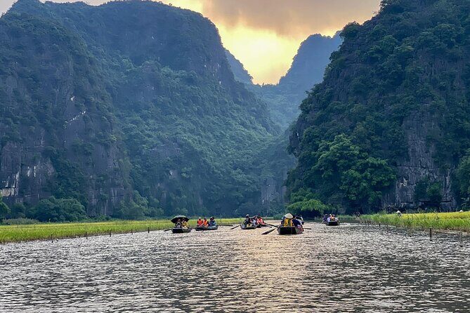 Hanoi: Luxury Small Group to Hoa Lu, Tam Coc, Mua Cave - An In-Depth Look at the Itinerary