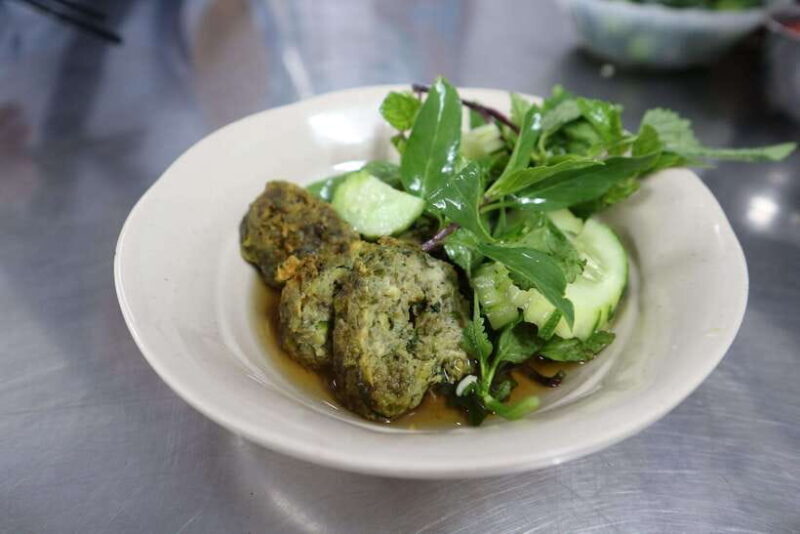 Hanoi: Michelin Guide Street Food Walking Tour - Frequently Asked Questions