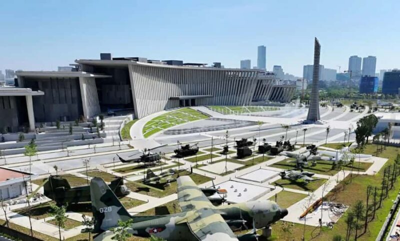 Hanoi: Military History Museum, Hoa Lo Prison & Gardens Tour - Key Points