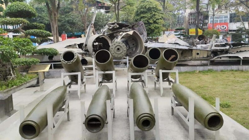 HANOI: MOTORBIKE TO HANOI TRAIN STREET & VIETNAM WAR HISTORY - The Sum Up