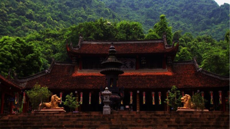 Hanoi: Mua Cave, Tuyet Tinh Coc Pagoda & Trang An Boat Tour - Return to Hanoi