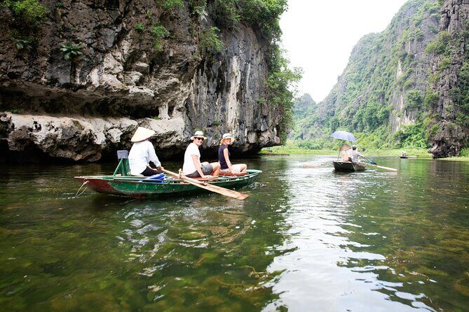 Hanoi, Ninh Binh and Ha Long 6 Day 5 Night Overnight Cruise Tour - FAQs