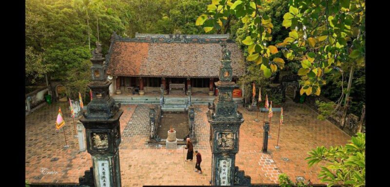 Hanoi: Ninh Binh Day Trip Visit Hoa Lu, Tam Coc & Mua Cave - Considerations for Travelers