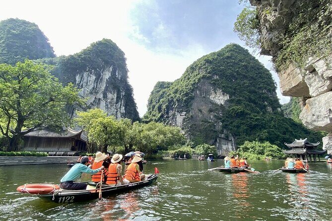 Hanoi Ninh Binh Full Day Bai Dinh Trang An Mua Caves Tour - Who Should Consider This Tour?