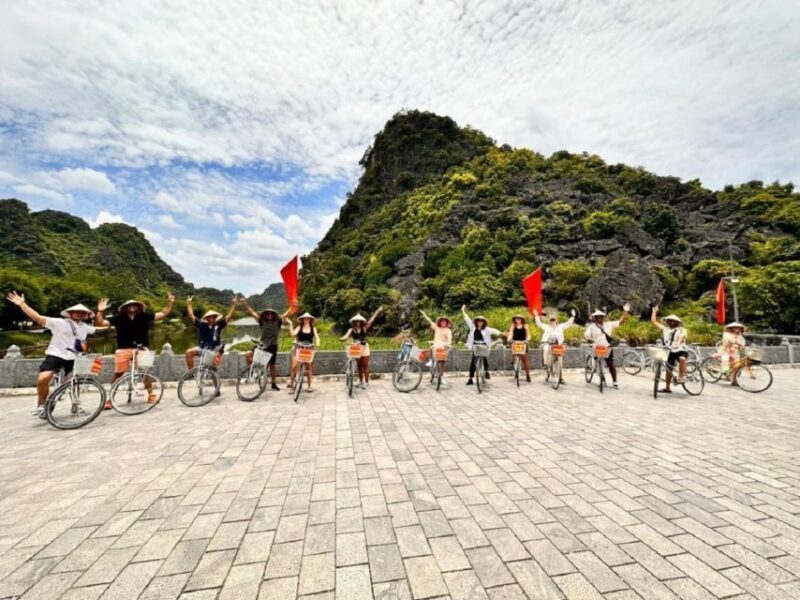 Hanoi: Ninh Binh, Hoa Lu, Tam Coc and Mua Cave Day Trip - Why Choose This Tour?