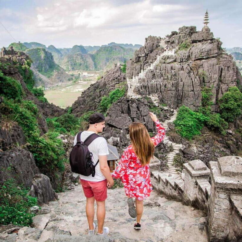 Hanoi: Ninh Binh Trip to Bai Dinh Pagoda, Trang An, Mua Cave - Discovering Trang An’s Limestone Marvels