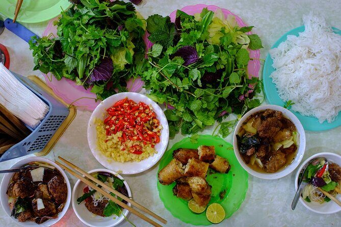 Hanoi Old Quarter Food and Train Street Walking Tour - Frequently Asked Questions