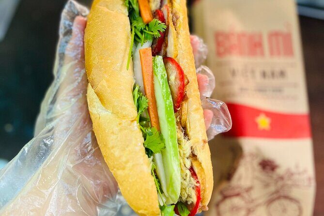 Hanoi Old Quarter Food Tour with Train Stress Visit - A Closer Look at the Hanoi Old Quarter Food Tour