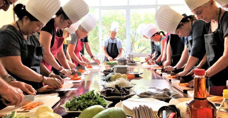 Hanoi: Old Quarter Market Tour and Cooking Class with Meal - Key Points