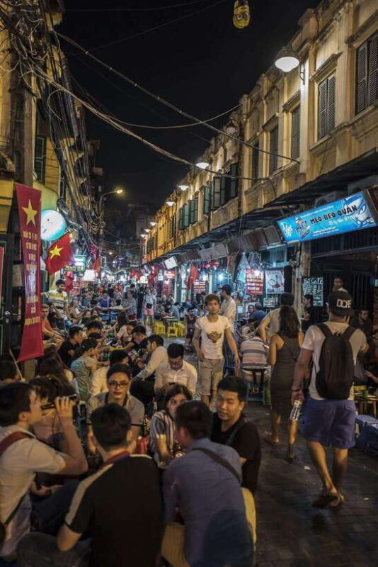 Hanoi Old Quarter Street Food Walking Tour With Students - Key Points