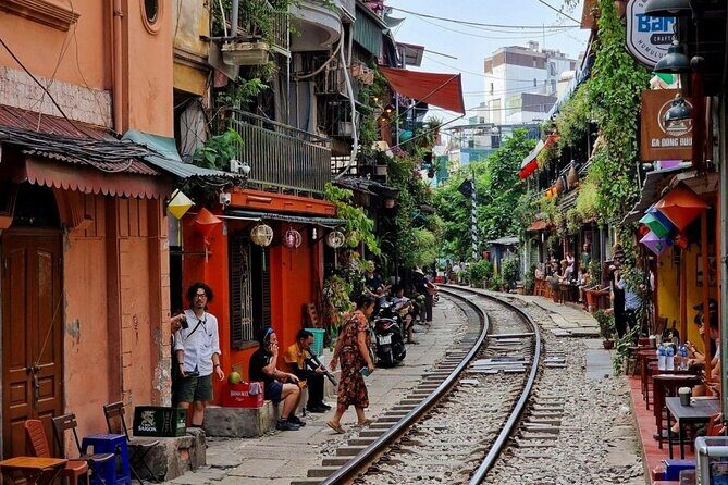 Hanoi Old Quarter Walking Tour with Local Guide - Key Points