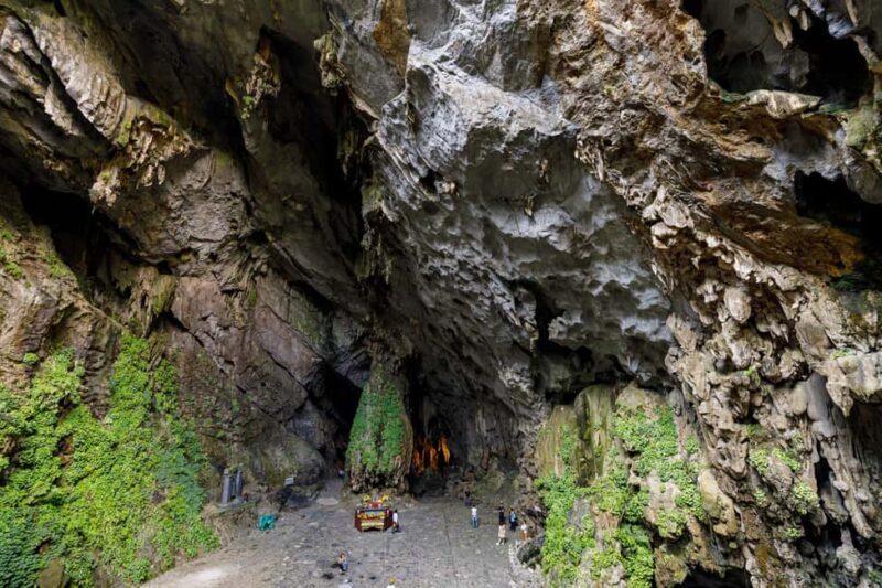 Hanoi: Perfume Pagoda - Yen Stream Boat Ride, Lunch & Cave - The Full Experience: What to Expect on the Day Trip