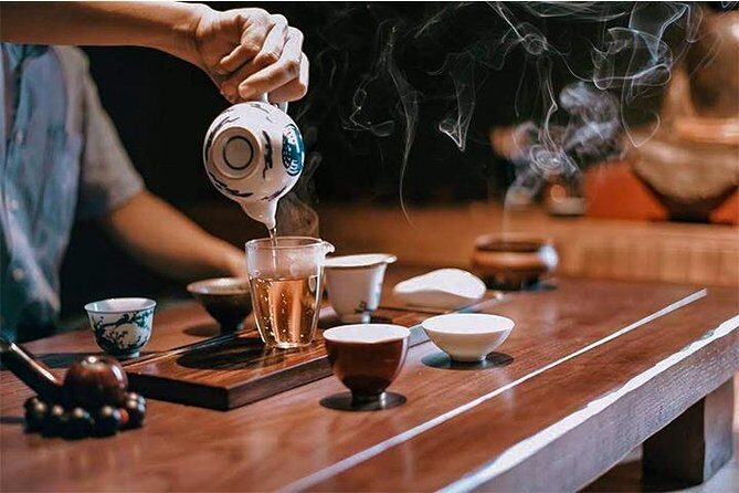 Hanoi premium city tour with goods, bads and weirds - FAQ