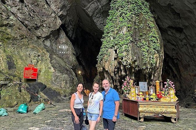 Hanoi: Private 1-Day Trip to Perfume Pagoda with Scenic Rowboat - Authenticity and Experience Quality