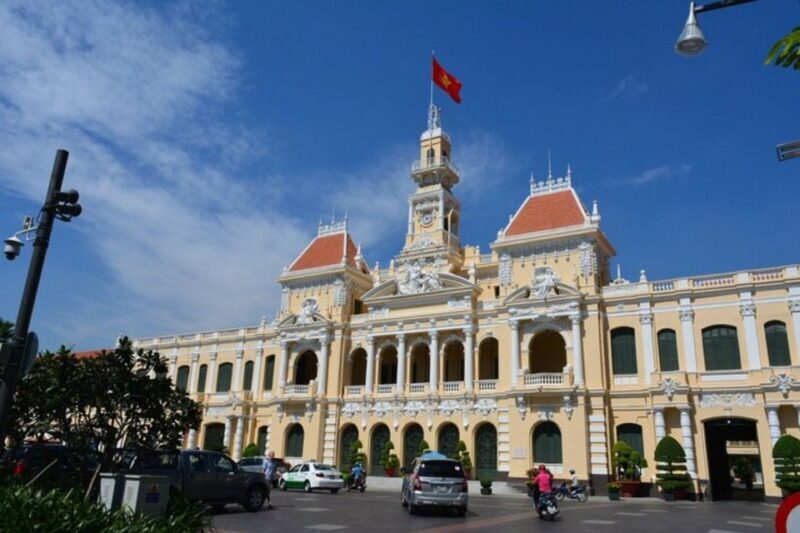 Hanoi: Private custom tour with a local guide - Key Points