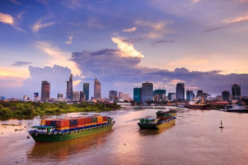 Hanoi: Private custom tour with a local guide - Detailed Breakdown of the Itinerary