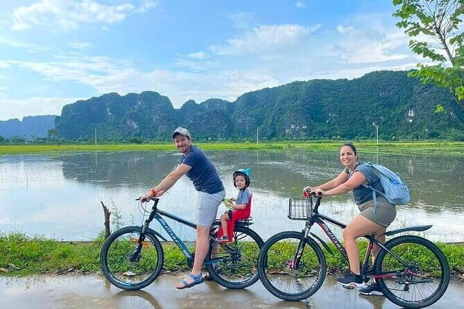 Hanoi: Private Luxury Day Trip to Tam Coc, Mua Caves, Bich Dong - A Detailed Look at the Itinerary and What Youll Experience