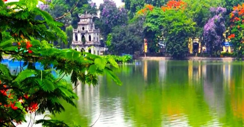 Hanoi: Private Museum, History and Mausoleum Tour - Key Points