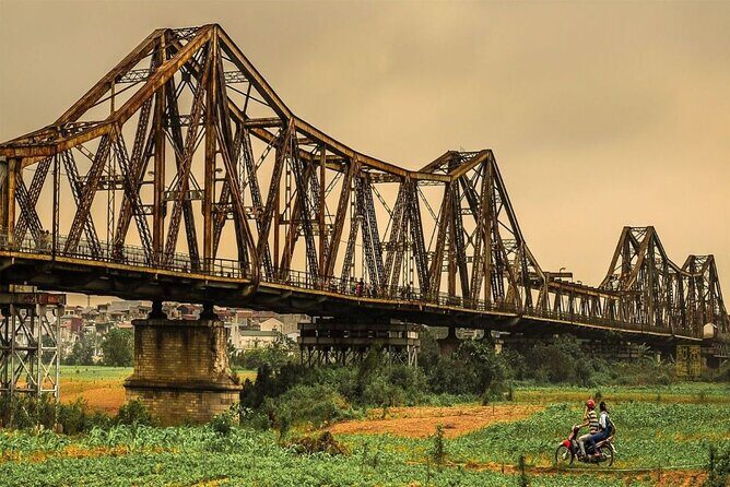 Hanoi Private Tour: Hoa Lo Relic, Train Street, All Highlights - The Temple of Literature
