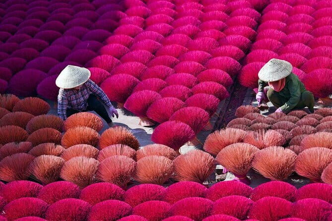 Hanoi Private Tour Incense Village and Duong Lam Ancient Village - A Practical Look at Hanoi’s Incense and Ancient Village Tour