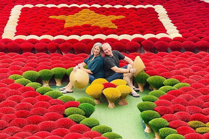 Hanoi: Quang Phu Cau Incense Village & Ninh Binh Small Group Tour - Key Points