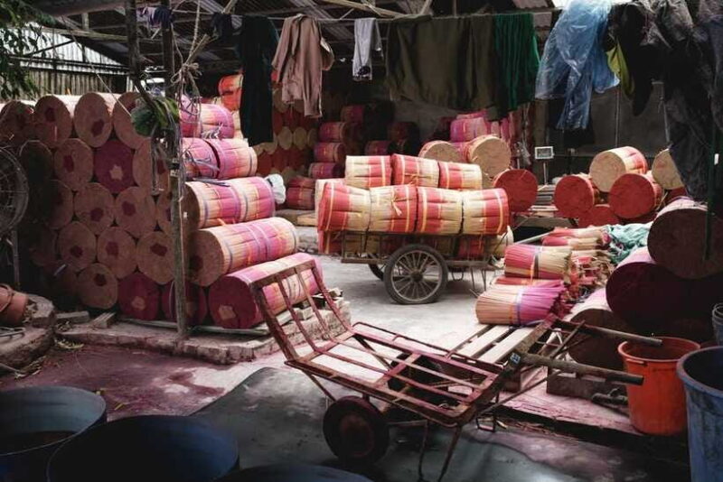 Hanoi: Quang Phu Cau Incense Village Photography Tour - The Experience: What Sets It Apart