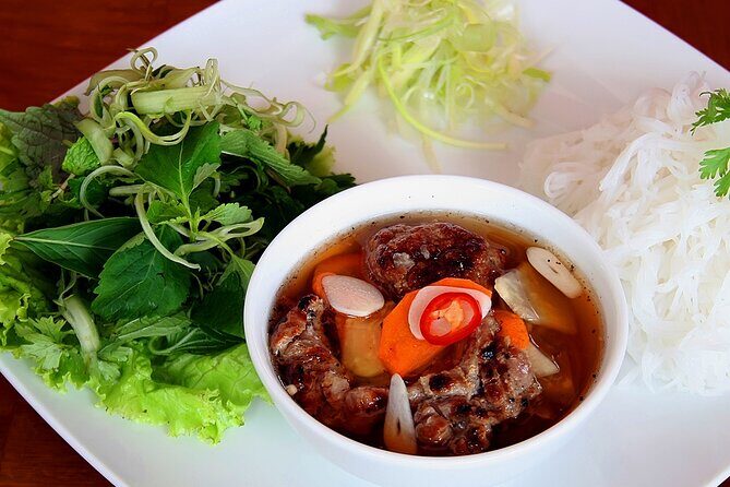 Hanoi Street Food by Walking Small Group Tour - Who Should Choose This Tour?