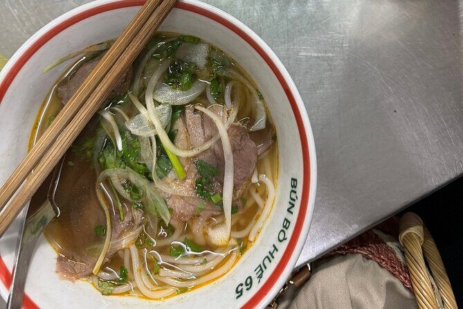 Hanoi Street Food Private Tour - Detailed Breakdown of the Itinerary