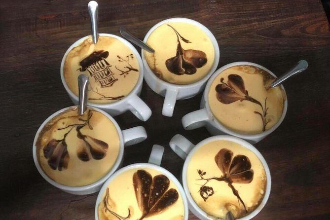 Hanoi Street Food Private Tour - A Toast with Locals at Bia Hoi