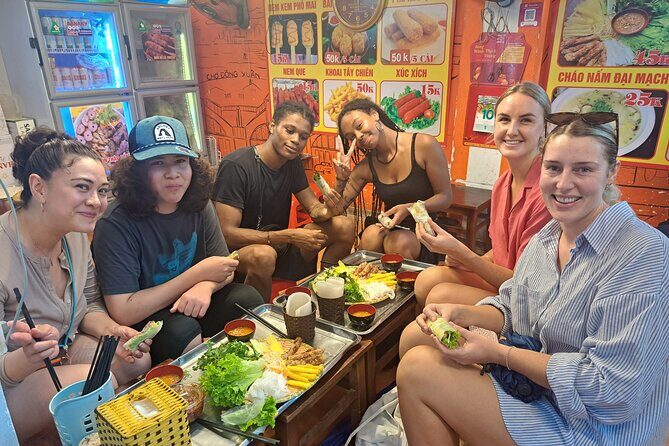 Hanoi Street Food Tour with Local Guide - Key Points