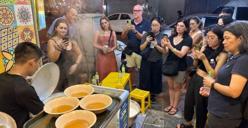Hanoi Street Food Tour With Local Guide - Exploring the Itinerary and Its Highlights