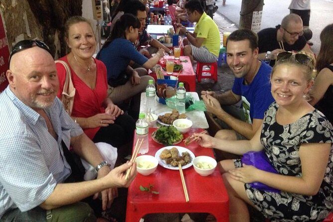 Hanoi street food walking tour in 3 hours - Detailed Breakdown of the Itinerary