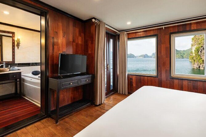 Hanoi to Halong Bay Deluxe Cruise 2D1N Overnight Experience - The Final Morning and Return to Hanoi
